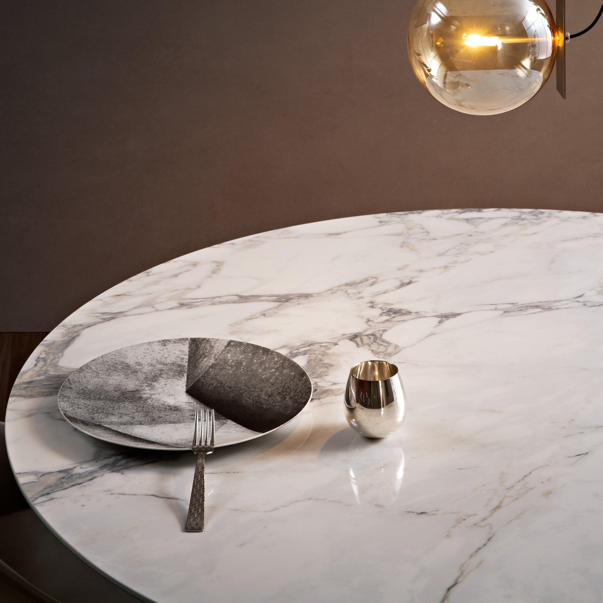 Circus Table – XZQT Singapore